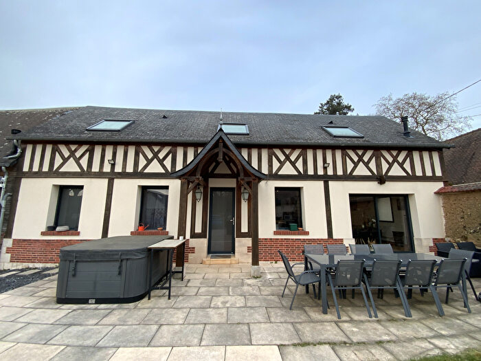 Maison à louer - Gross uvre, Grossoeuvre - 7 pièces - 4 chambres