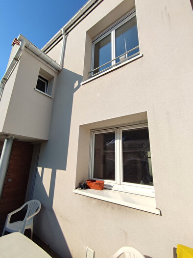 Maison à vendre - Boulogne-sur-Mer, Basse-ville - 4 pièces - 3 chambres