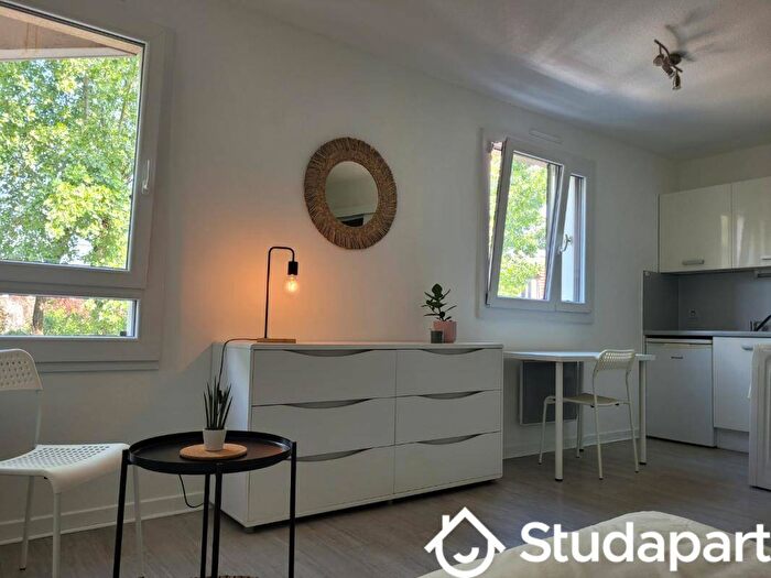 Appartement 1 pièce à Berriat-Ampere, Grenoble, à louer