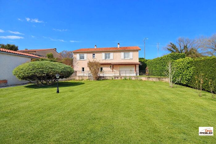 Maison 5 pièces à Linars, à vendre