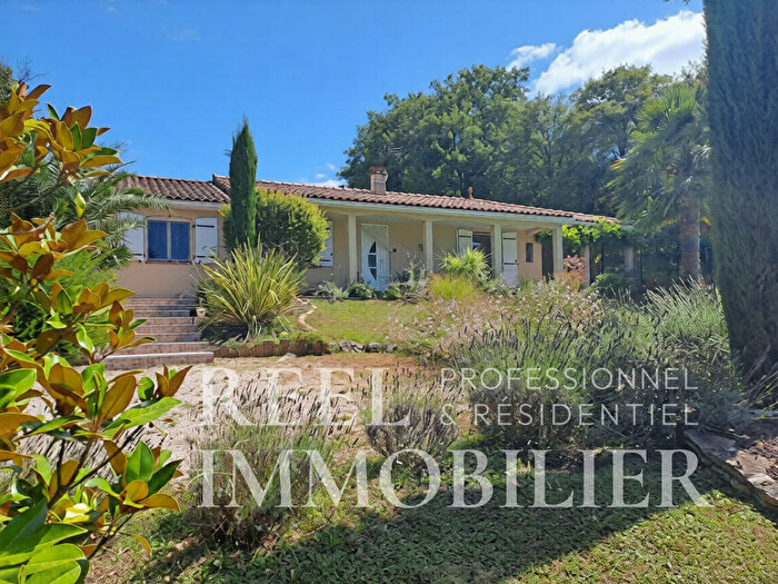 Maison à vendre - Mirambeau - 6 pièces - 5 chambres