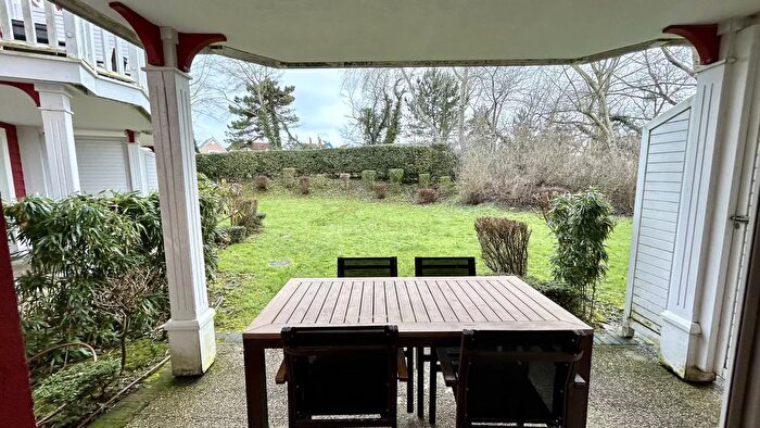 Appartement à vendre - Fort-Mahon-Plage - 3 pièces - 2 chambres