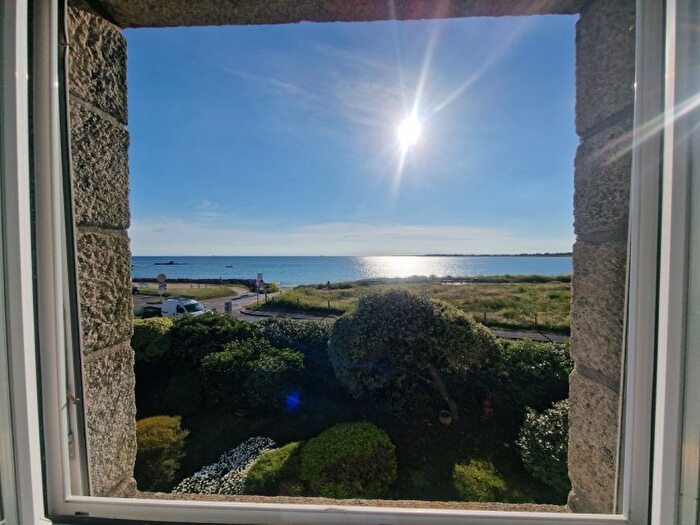 Maison à vendre - Guilvinec - 7 pièces - 5 chambres