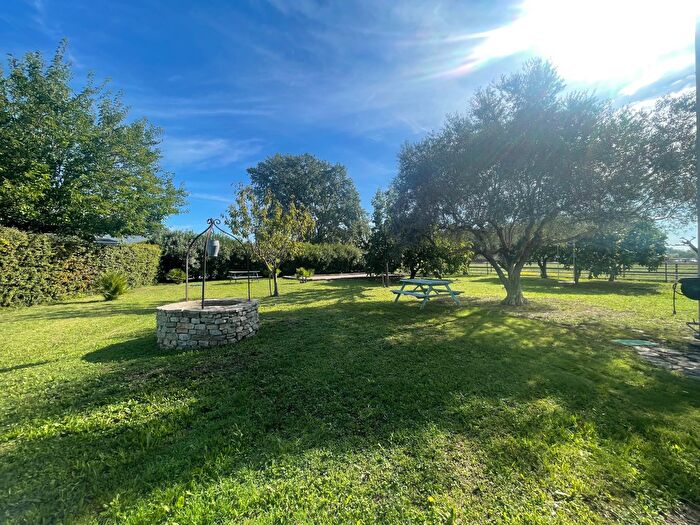 Maison à vendre - Trans-en-Provence - 7 pièces - 5 chambres