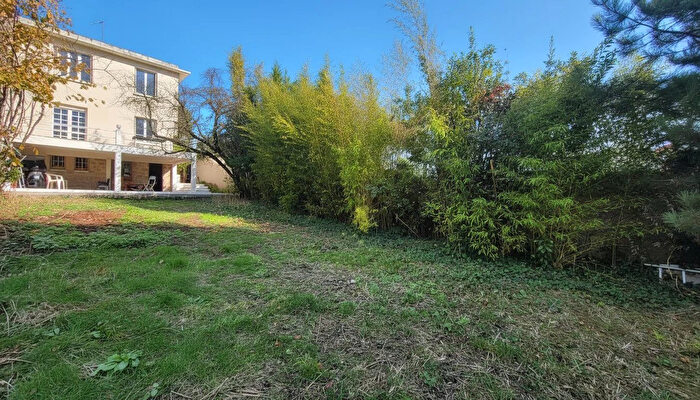 Maison à vendre - Rueil-Malmaison, Mont Valerien - 4 pièces - 3 chambres