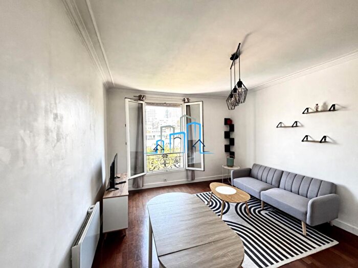 Appartement 2 pièces à Paris 19ème, Flandre, Aubervilliers, à vendre