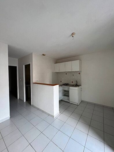 Clermont-Est, Roanne : Appartement 1 pièce à louer