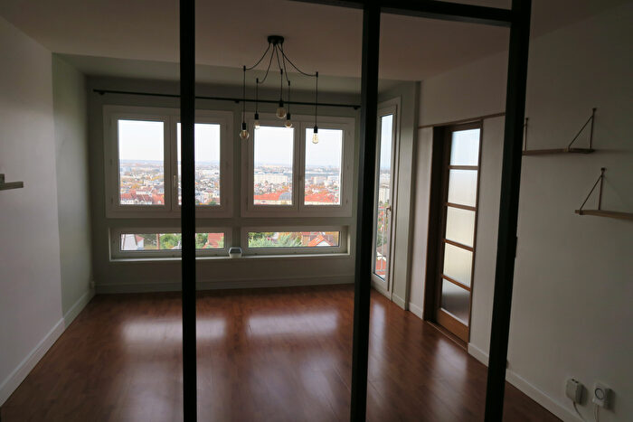 Appartement à louer - Rueil-Malmaison, Coteaux - 3 pièces - 2 chambres