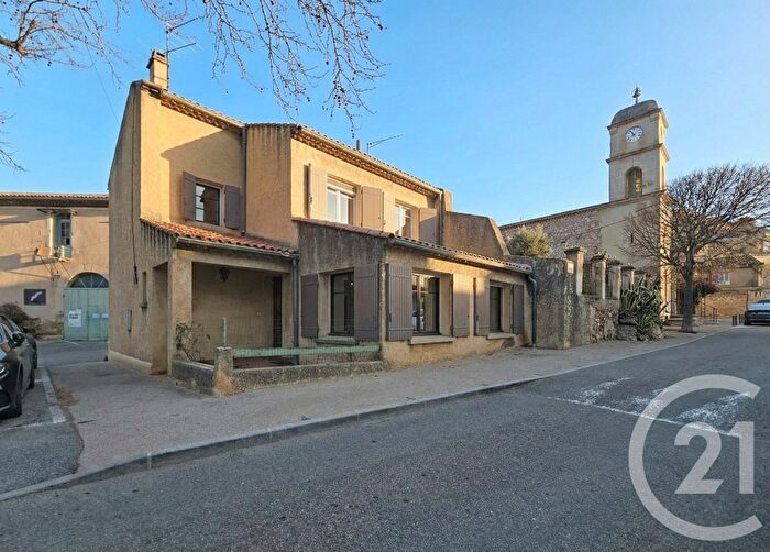 Maison à vendre - Aureille - 5 pièces - 4 chambres