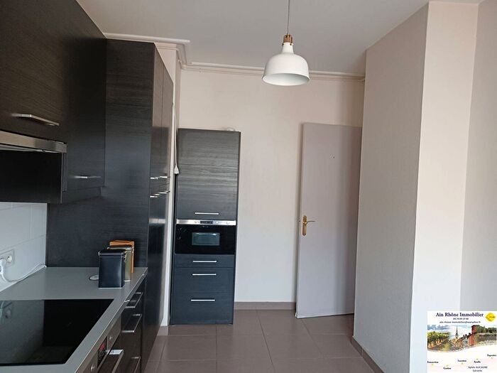 Appartement 5 pièces à louer - centre Ville-La Chartonnière-La Barre, Villefranche-sur-Saône
