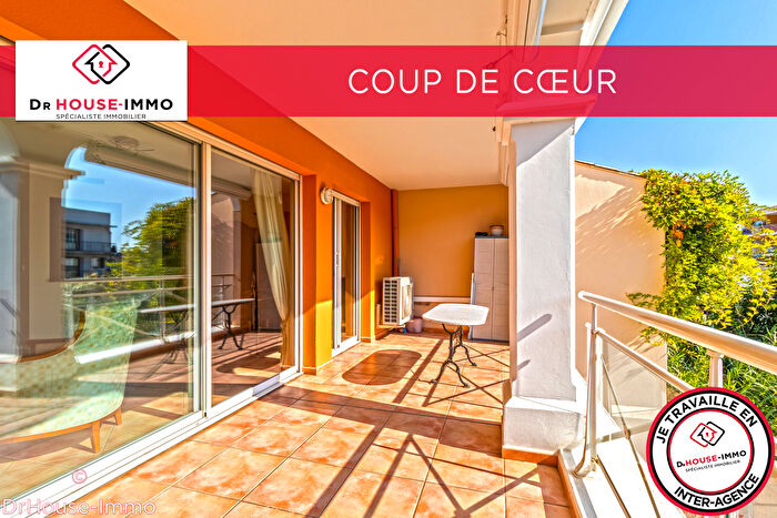 Appartement 3 pièces à Cavalaire-sur-Mer, Centre-ville, à vendre