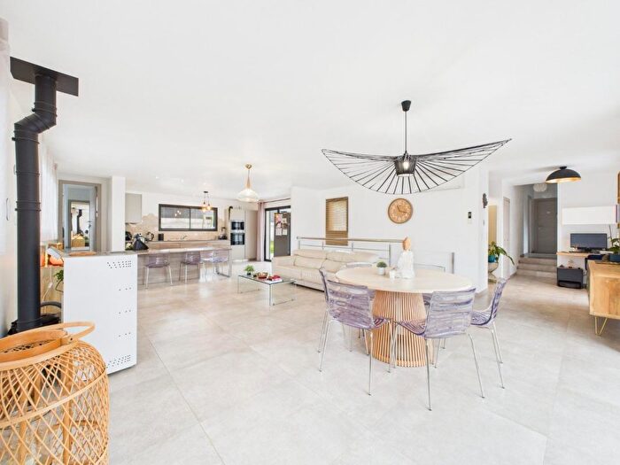 Maison à vendre - Ajaccio, Mezzavia - 5 pièces - 4 chambres