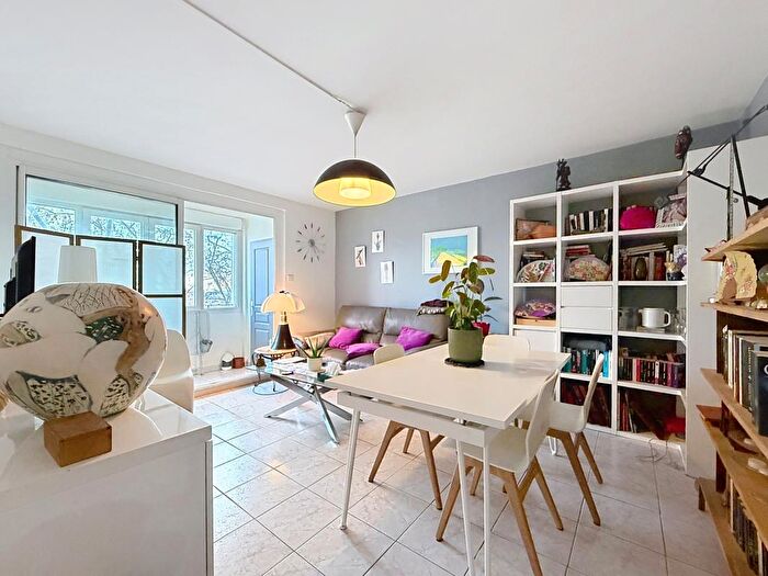 Appartement à vendre - Avignon, Rotondes - 3 pièces - 2 chambres