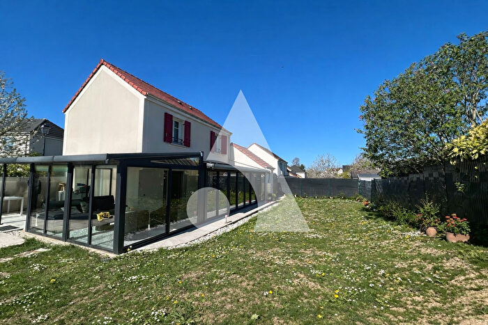 Maison 5 pièces à Bouleurs, à vendre