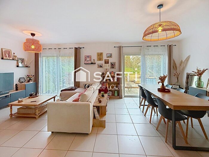 Maison à vendre - Latresne - 6 pièces - 5 chambres