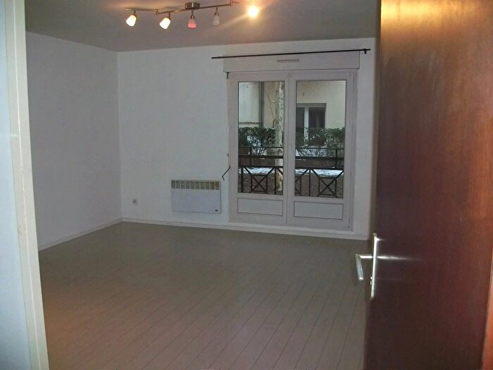 Appartement à louer - Gretz-Armainvilliers - 2 pièces - 1 chambre