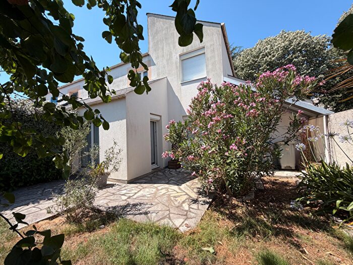 Nantes, Zola, Dervallières : Maison 4 pièces à vendre