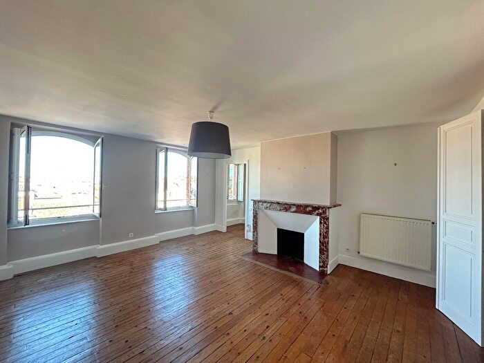 Appartement 5 pièces à Toulouse, Les Carmes-Esquirol, à louer