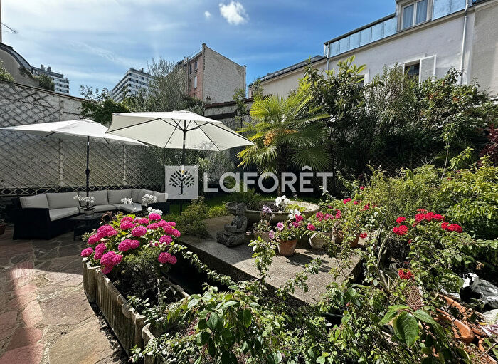 Issy-les-Moulineaux, Centre-ville, Corentin Celton, Les Varennes : Appartement 4 pièces à vendre