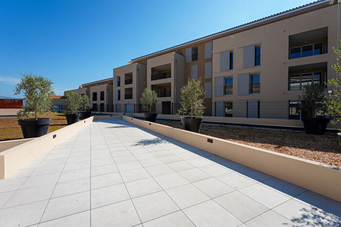 Appartement à vendre - Trets - 4 pièces - 3 chambres