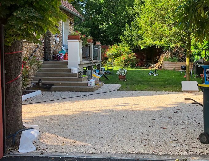 Maison à vendre - Villemomble, Les Coquetiers - 9 pièces - 5 chambres