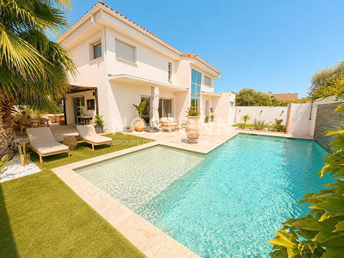 Marignane, JAI, Aéroport : Maison 5 pièces à vendre