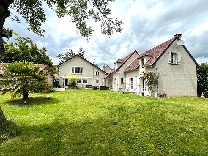 Maison 7 pièces à vendre - Montfort-l'Amaury