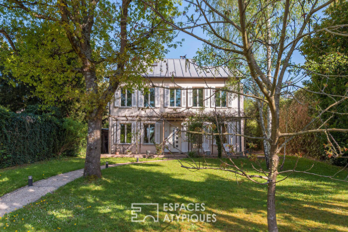 Maison à vendre - Brunoy, Nord - 8 pièces - 5 chambres