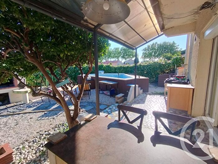 Maisons à vendre et appartements à louer - 1