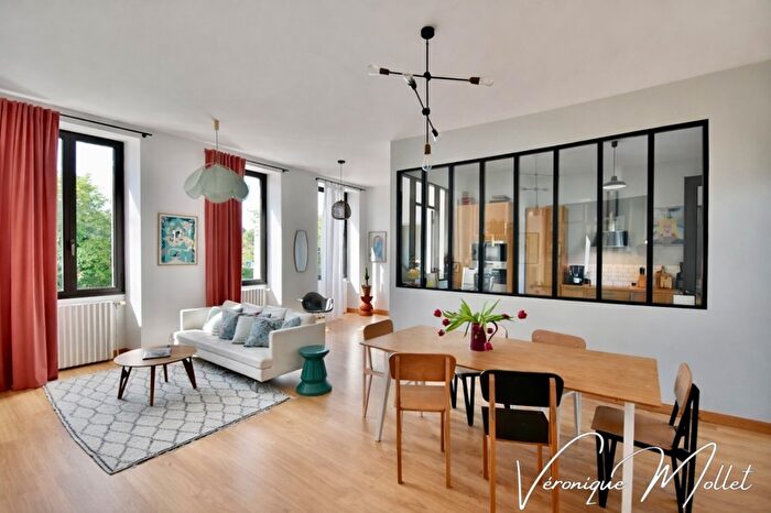 Camblanes-et-Meynac : Maison 6 pièces à vendre