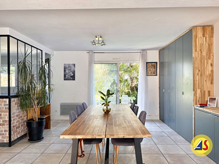 Maison à vendre - Bouguenais - 6 pièces - 4 chambres