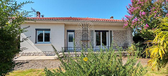 Maison à vendre - Hagetmau - 4 pièces - 3 chambres