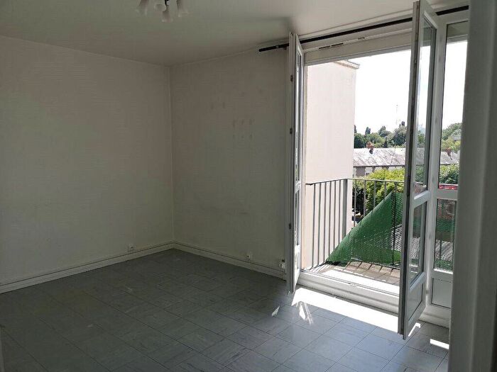 Appartement à louer - République-Manutention, Nevers - 2 pièces - 1 chambre
