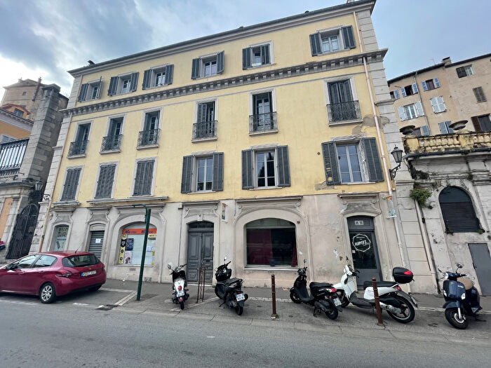 Appartement 2 pièces à vendre à Grasse, Centre-ville Nord