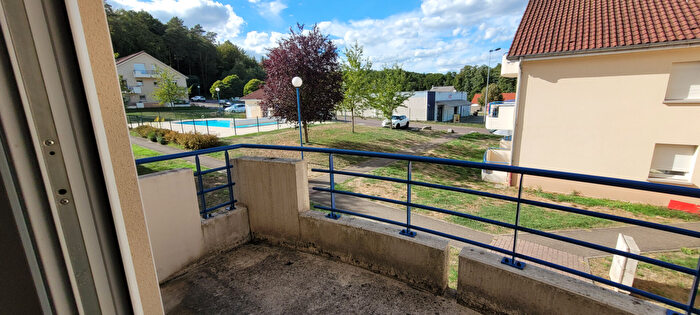 Creutzwald, Centre-ville, Houvergaerten : Appartement 2 pièces à louer