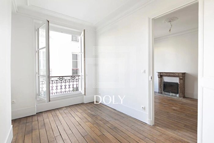 Appartement 2 pièces à vendre à Paris 18ème, Jules Joffrin