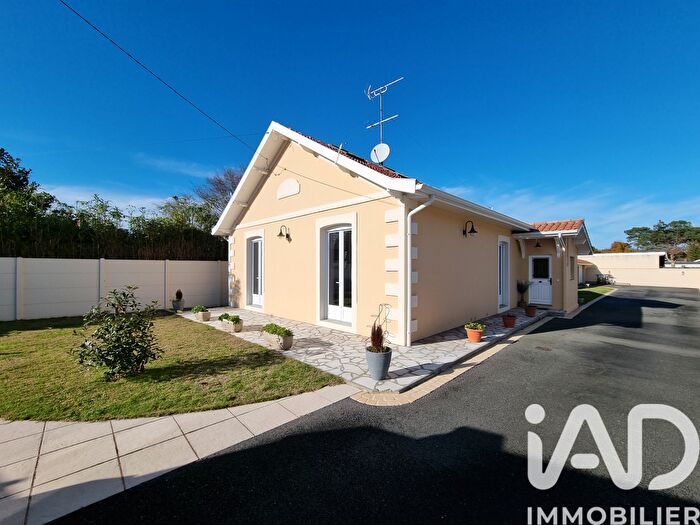 Maison à vendre - La Teste-de-Buch, Les Chênes Verts, Bordes, Clair-Bois, Pinède de Conteau - 4 pièces - 3 chambres