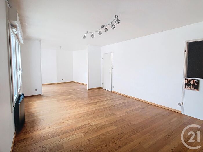 Appartement à louer - Nancy, Boudonville, Scarpone, Libération - 5 pièces - 3 chambres