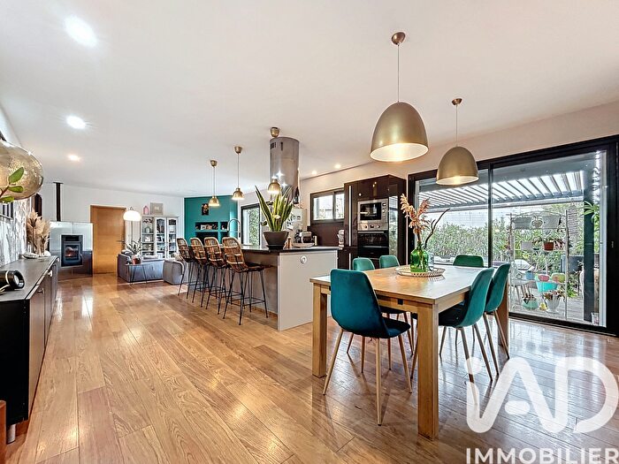 Maison à vendre - Nissan-lez-Enserune - 9 pièces - 7 chambres