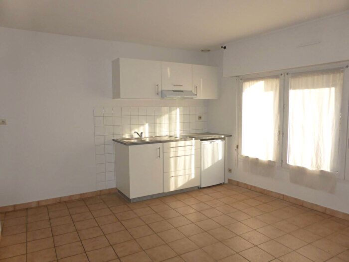 Appartement à louer - Bressuire - 2 pièces - 1 chambre