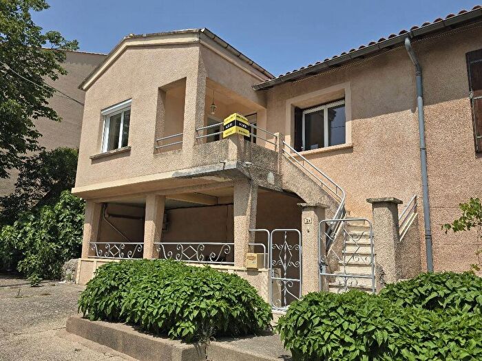 Maison à louer - Clermont-lHérault - 4 pièces - 3 chambres