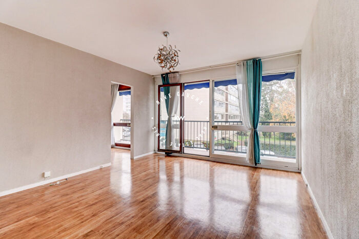 Appartement à vendre - Vélizy-Villacoublay, Le Mail - 3 pièces - 2 chambres