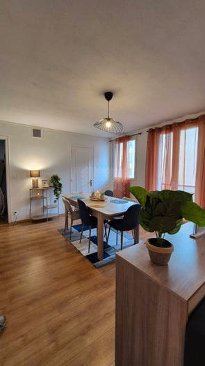 Appartement 4 pièces à Saint Pavin-Saint Georges, Le Mans, à louer