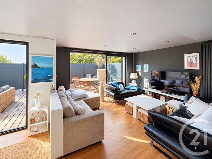 Maison 5 pièces à vendre à Dinan