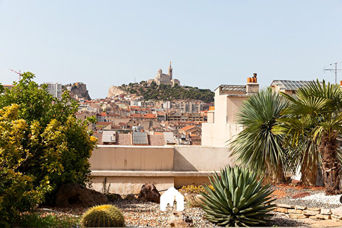 Marseille 6ème, Lodi : Appartement 1 pièce à louer
