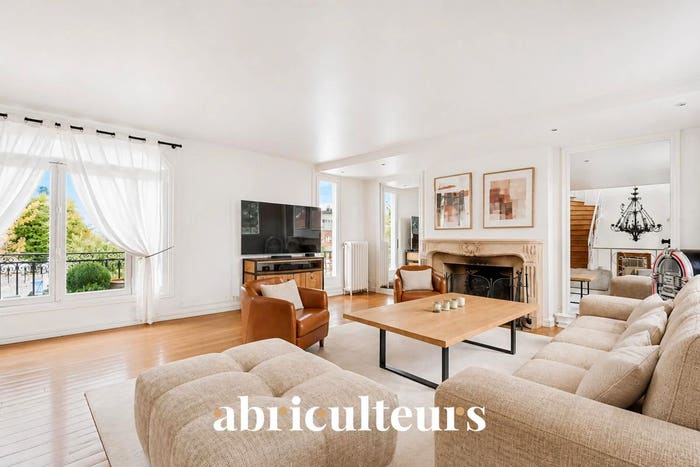 Garches, Porte Jaune, Petit Garches : Maison 5 pièces à vendre