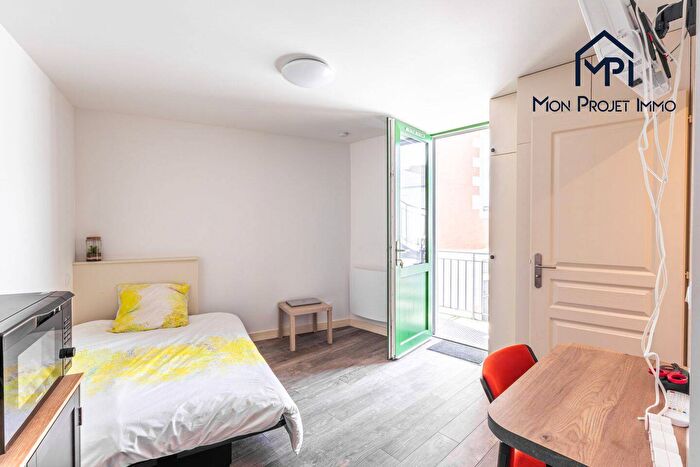 Appartement 1 pièce à Laval, à louer