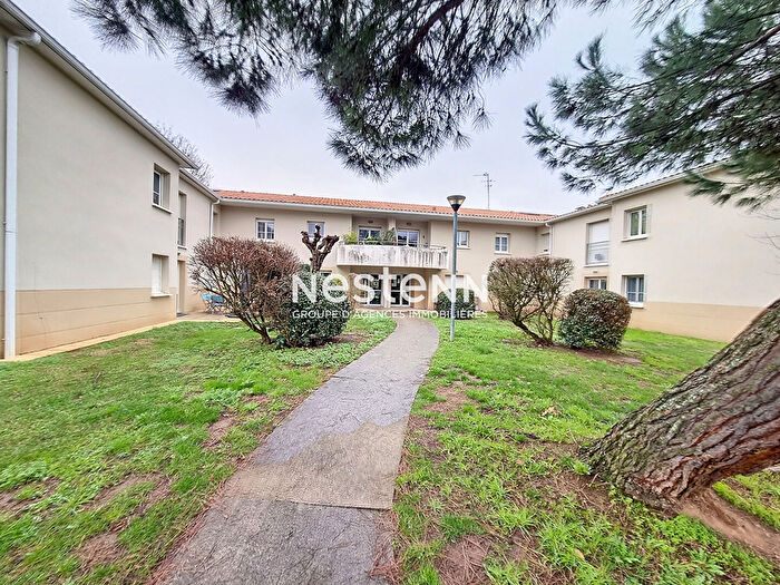 Appartement à louer - Villeneuve-sur-Lot - 2 pièces - 1 chambre