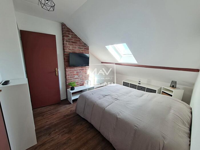 Lens, Est - Appartement 1 pièce à louer