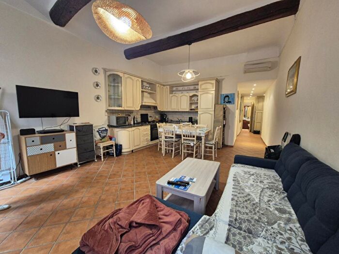 Nice, Vieux Nice - Appartement 2 pièces à louer